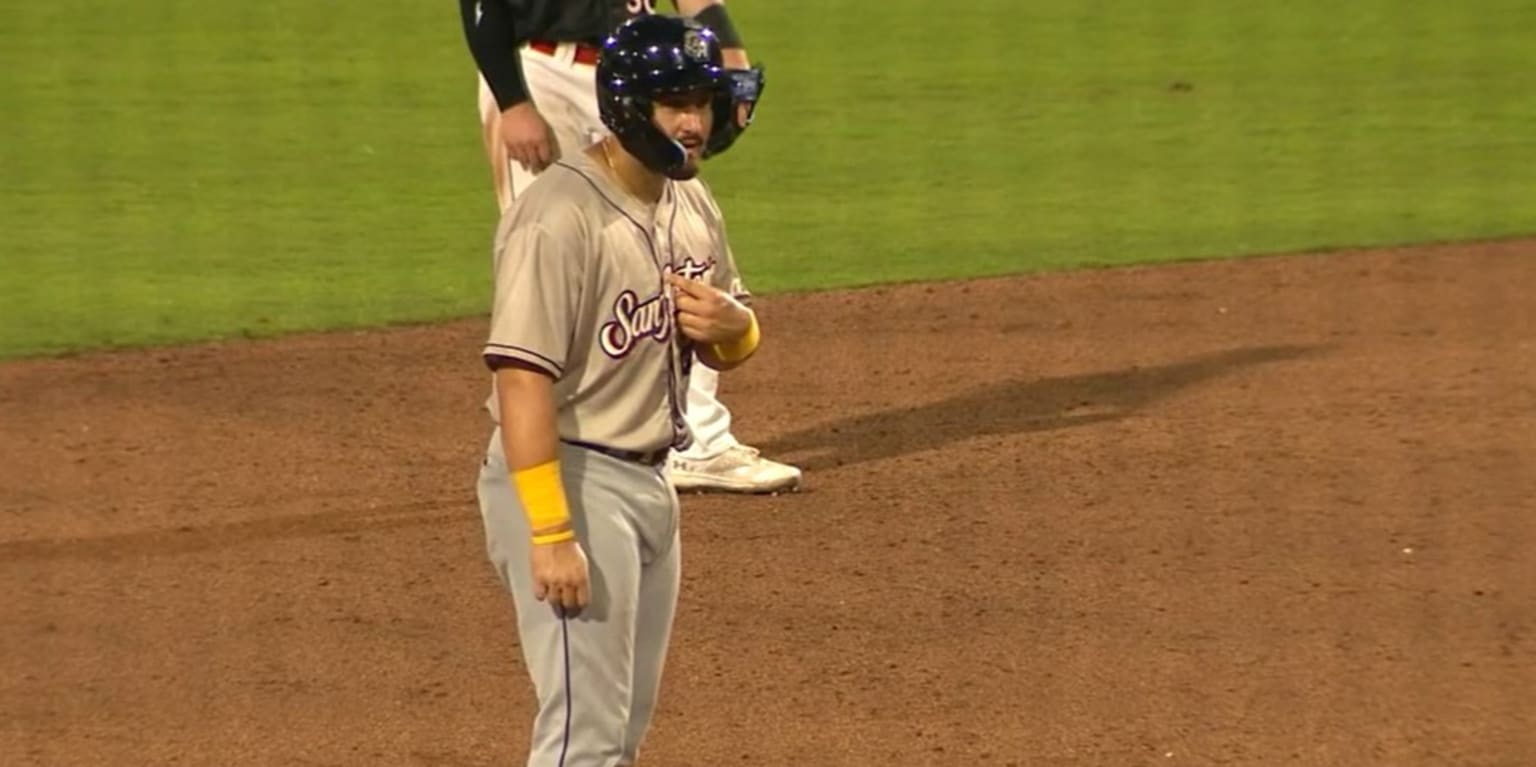 Padres prospects learn of trade news midgame
