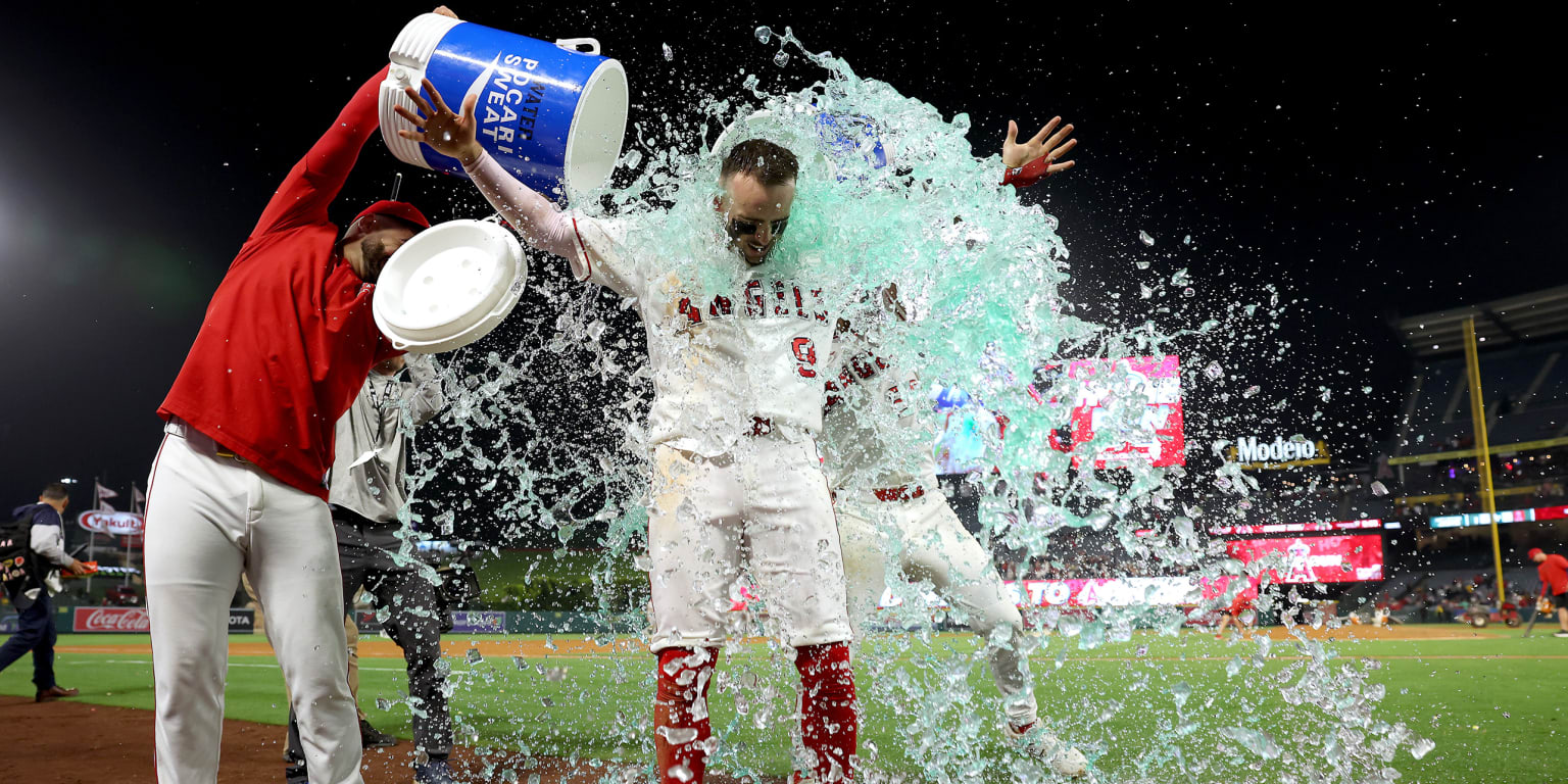 Angels walk off A's after being no-hit into ninth inning