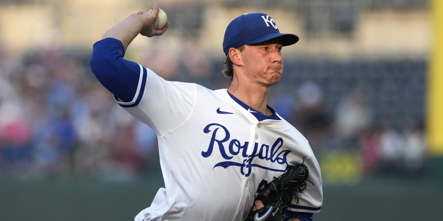 Brady Singer struggles vs. Red Sox in series opener