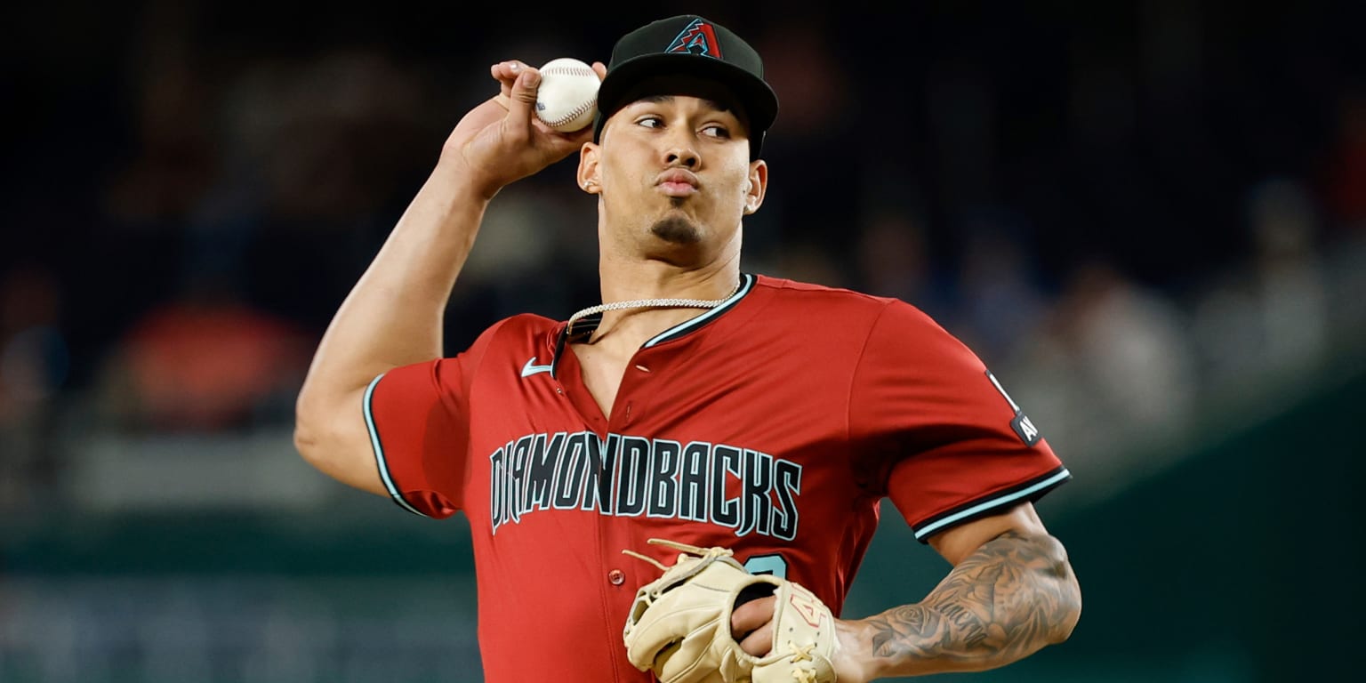 Justin Martinez unique splitter Statcast analysis