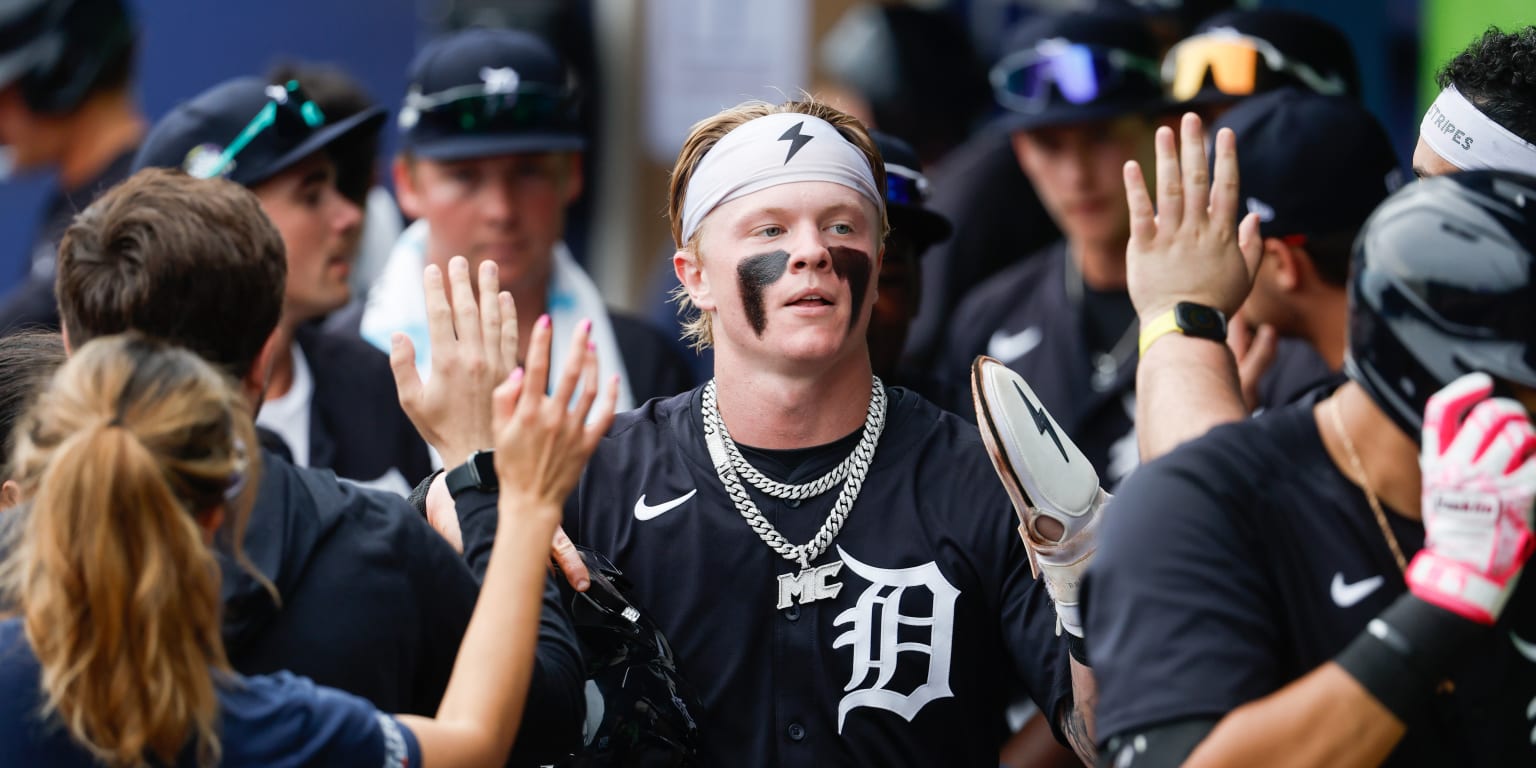 Max Clark getting MLB experience in Tigers Spring Training