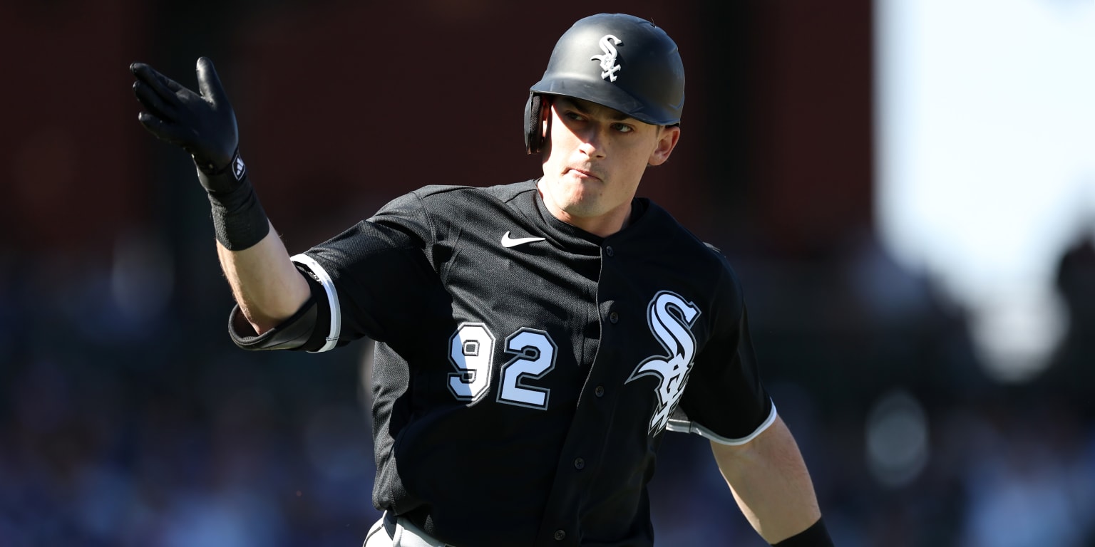 Sam Antonacci hits majestic homer in White Sox spring opener