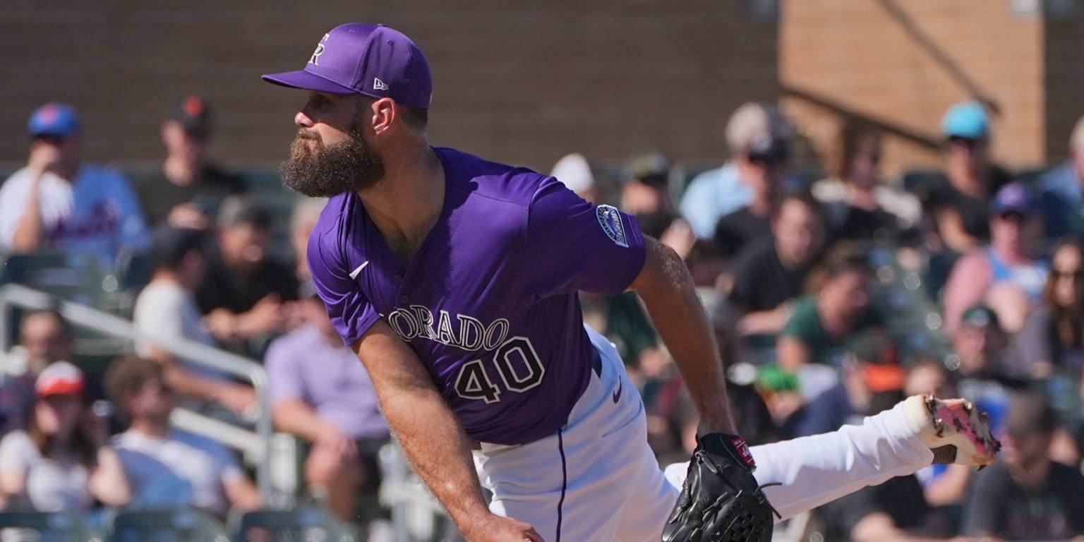 Tyler Kinley displays a diverse mix of pitches in Rockies camp