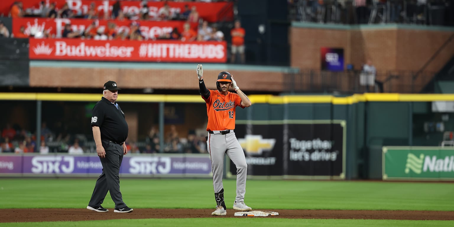 Dylan Beavers called up by Orioles