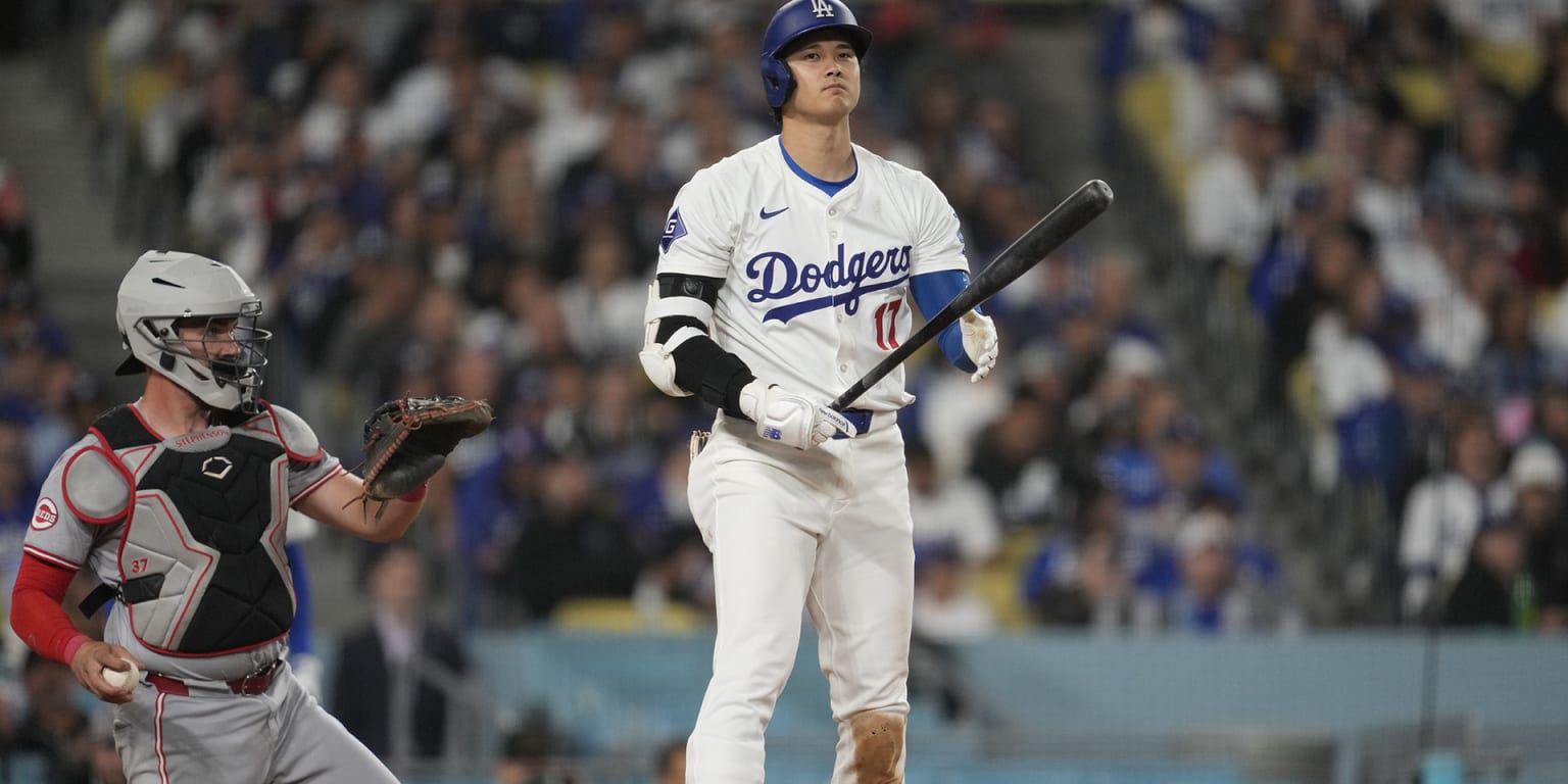 Dodgers fall to Reds on Shohei Ohtani bobblehead night