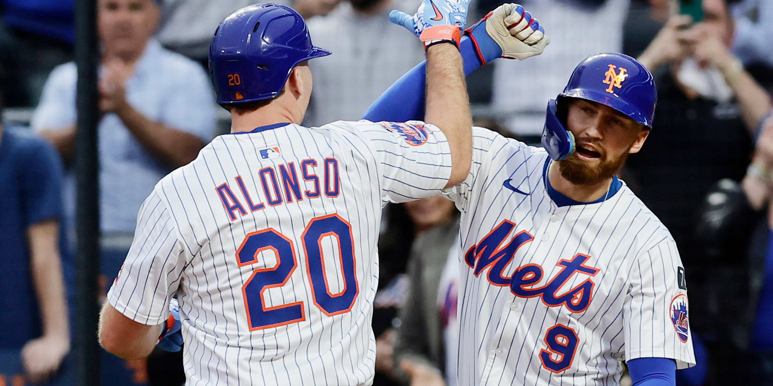 Mets arman potente ataque tempranero para imponerse a Medias Blancas