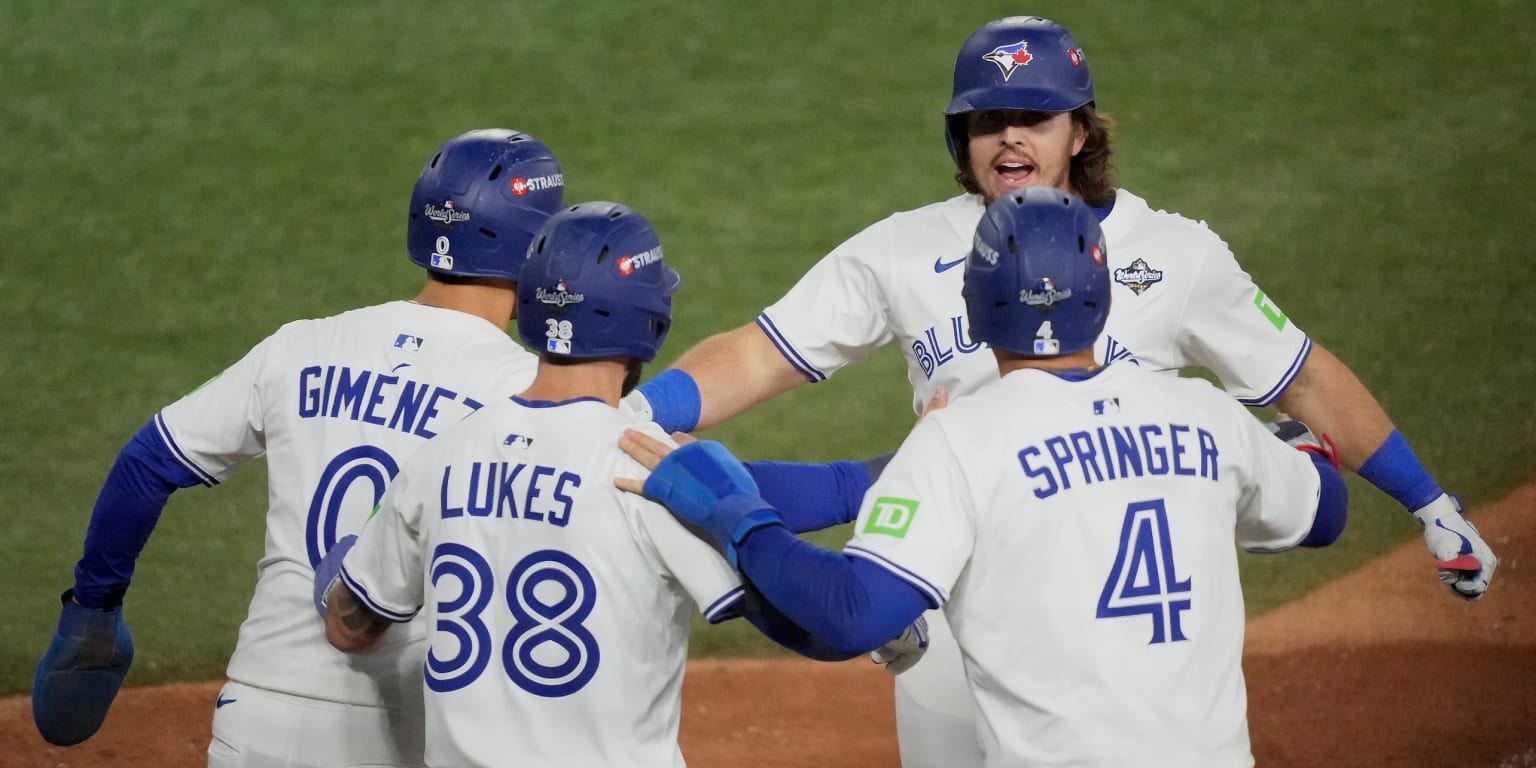 Addison Barger hits pinch-hit grand slam in World Series Game 1