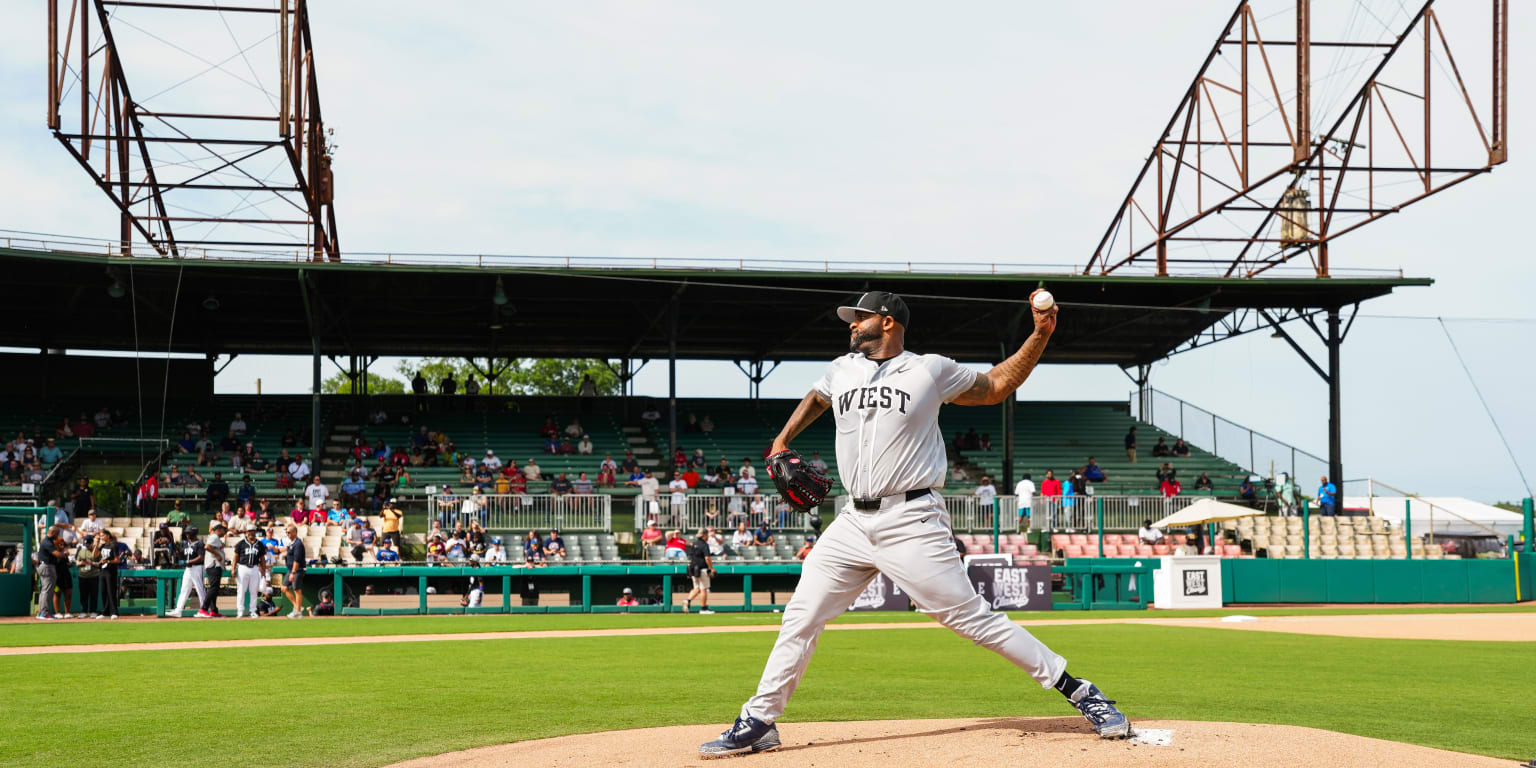 Yankees Magazine: East-West Classic