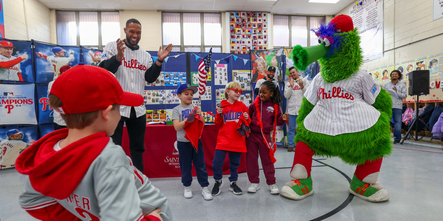 Phillies players hold surprise Phanatic About Reading Assembly ...