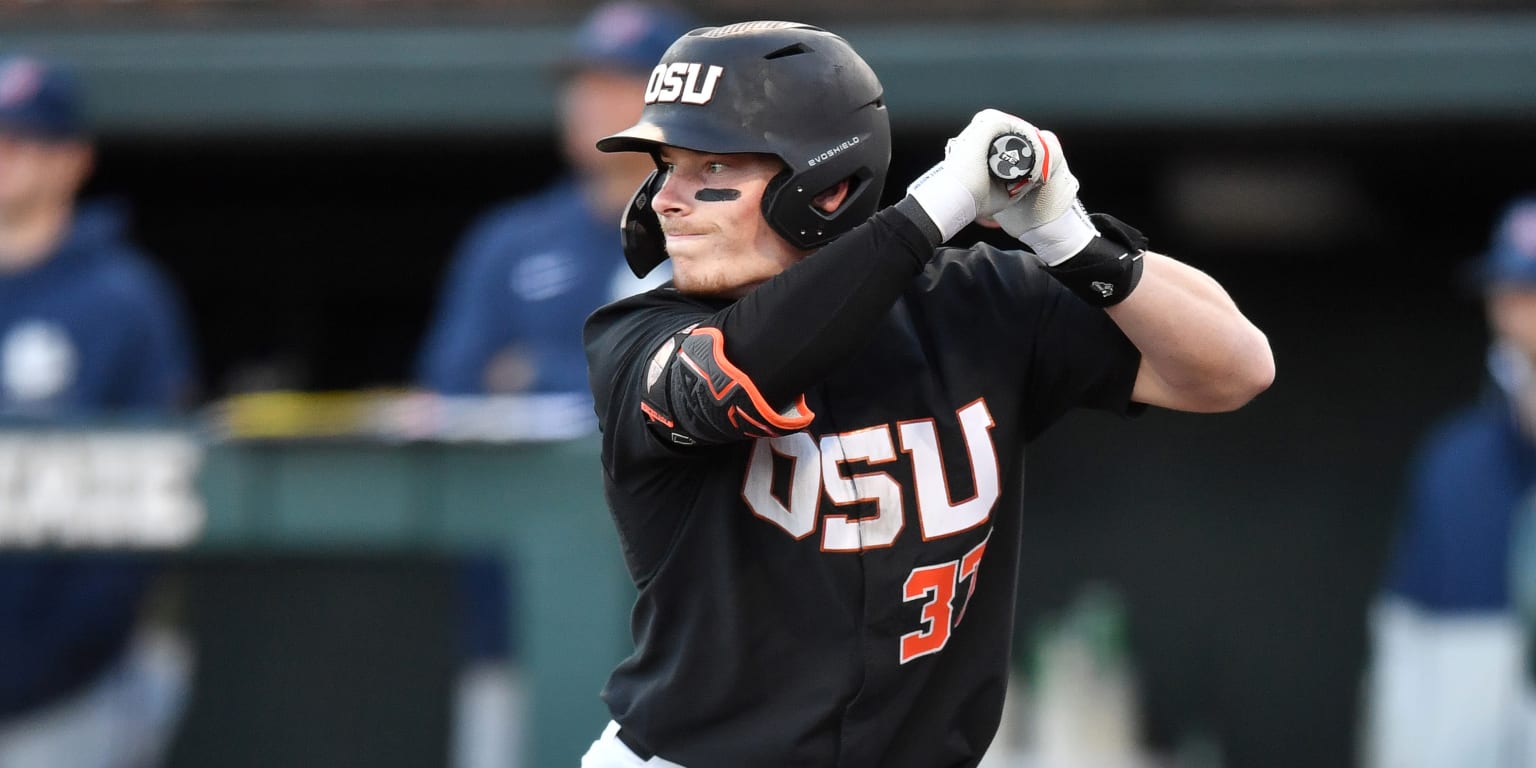Draft prospect Travis Bazzana collects seventh multihomer game