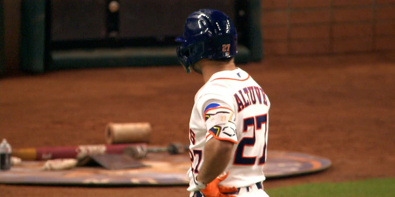 Jose Altuve to injured list with oblique strain