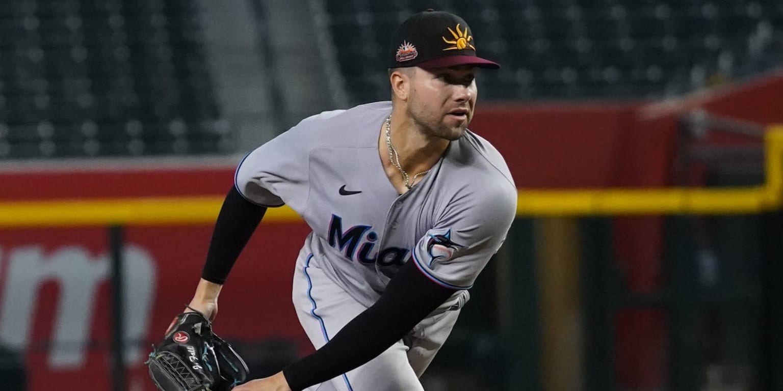 Marlins prospect Justin Fall deals in Fall League