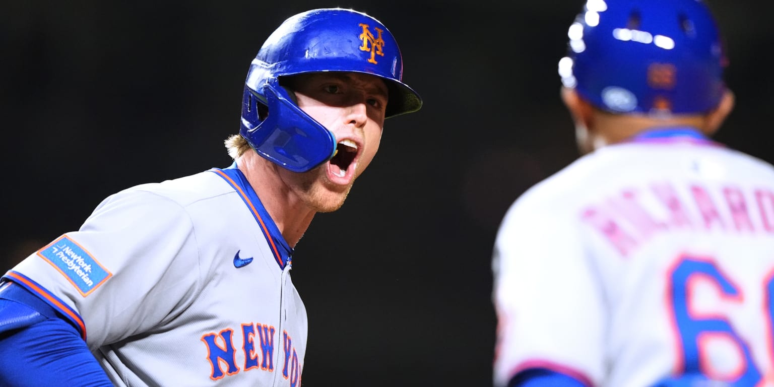 Mets score on popup that goes out of play