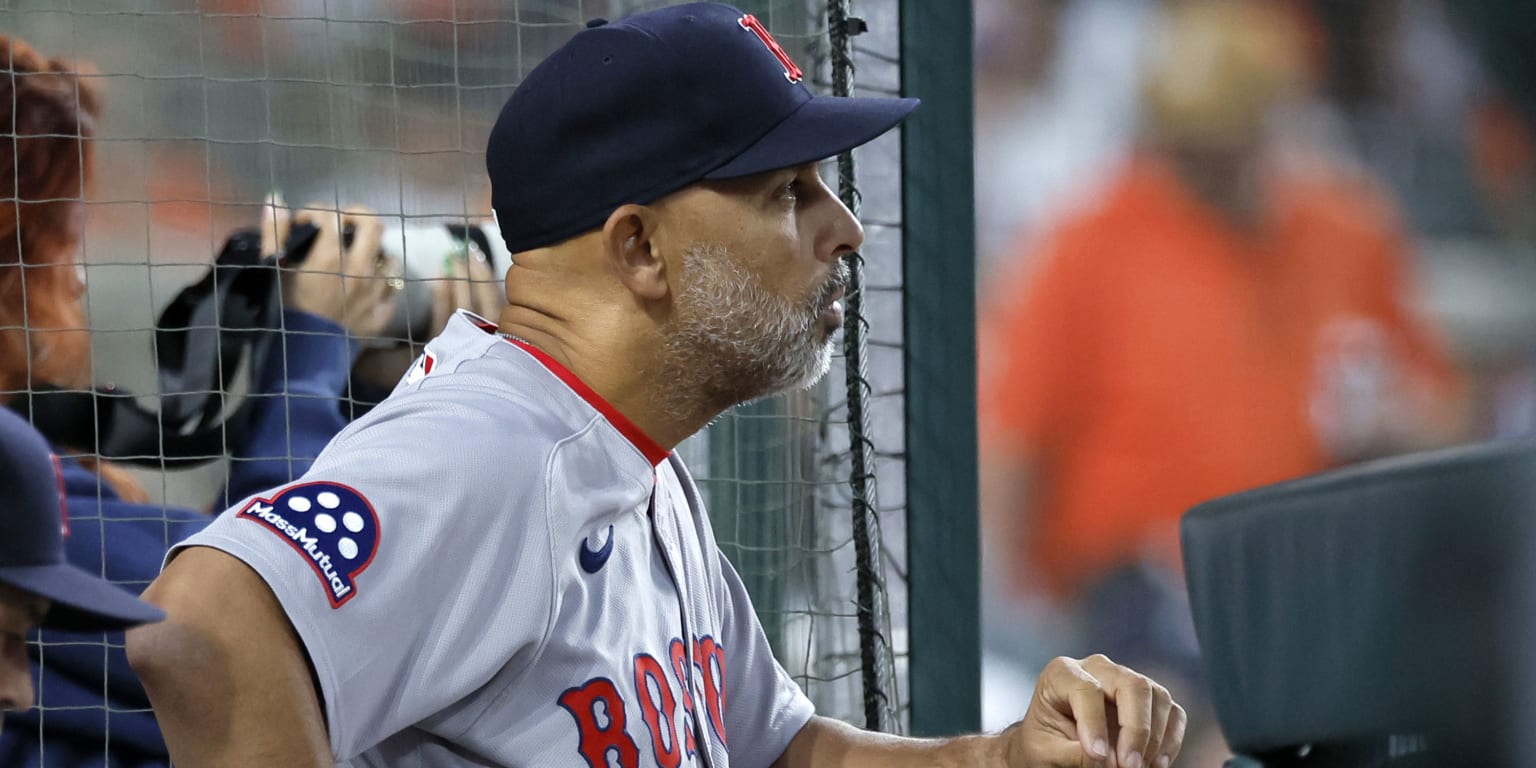 Alex Cora to miss Mets-Red Sox game to attend daughter's graduation