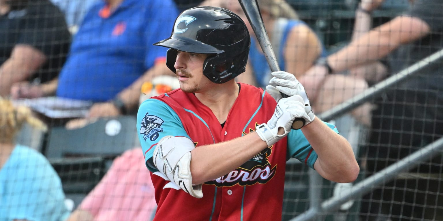 Guardians' Kyle Manzardo hits first homer for Columbus