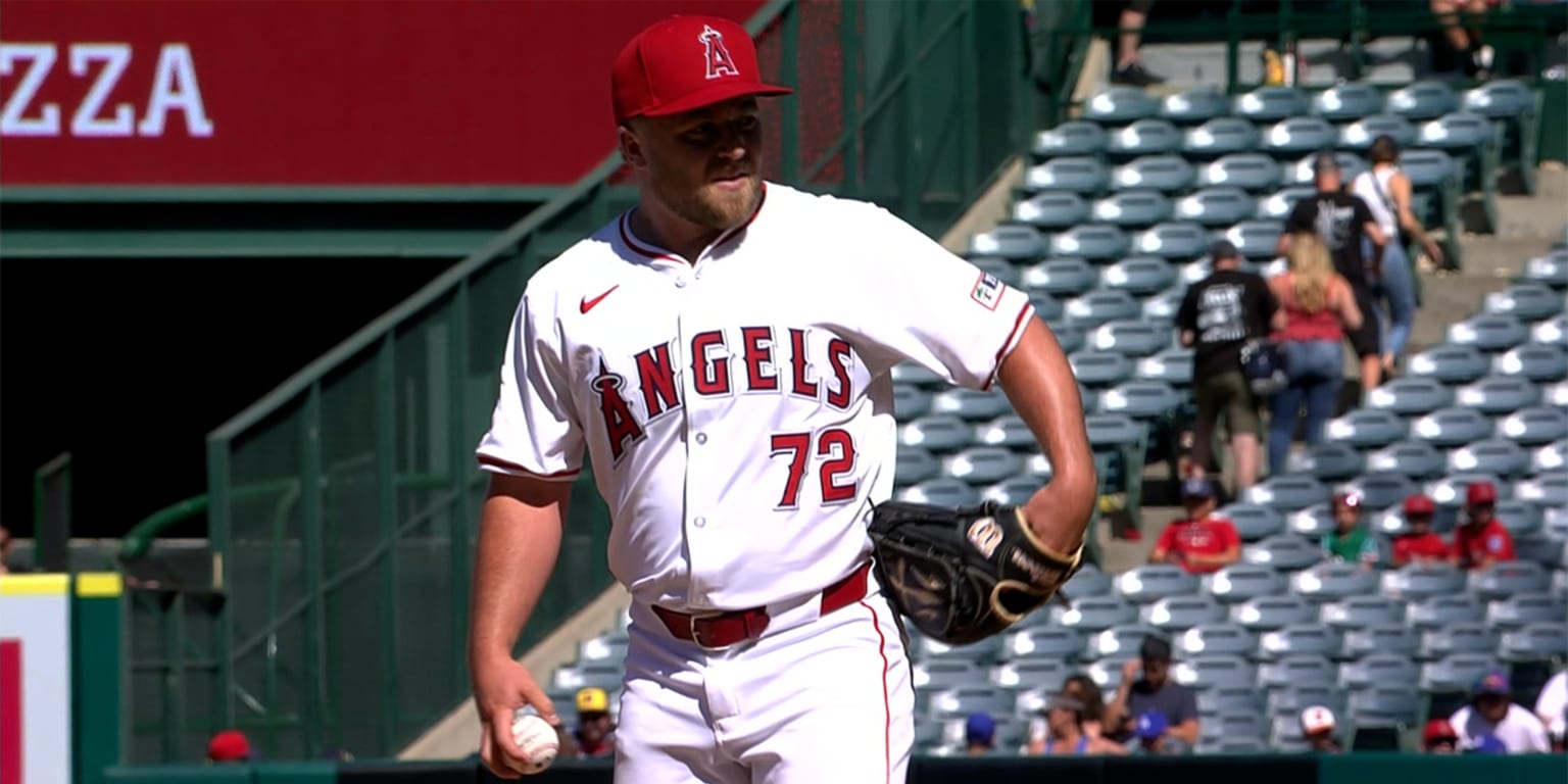 Zac Kristofak makes Major League debut vs. Twins