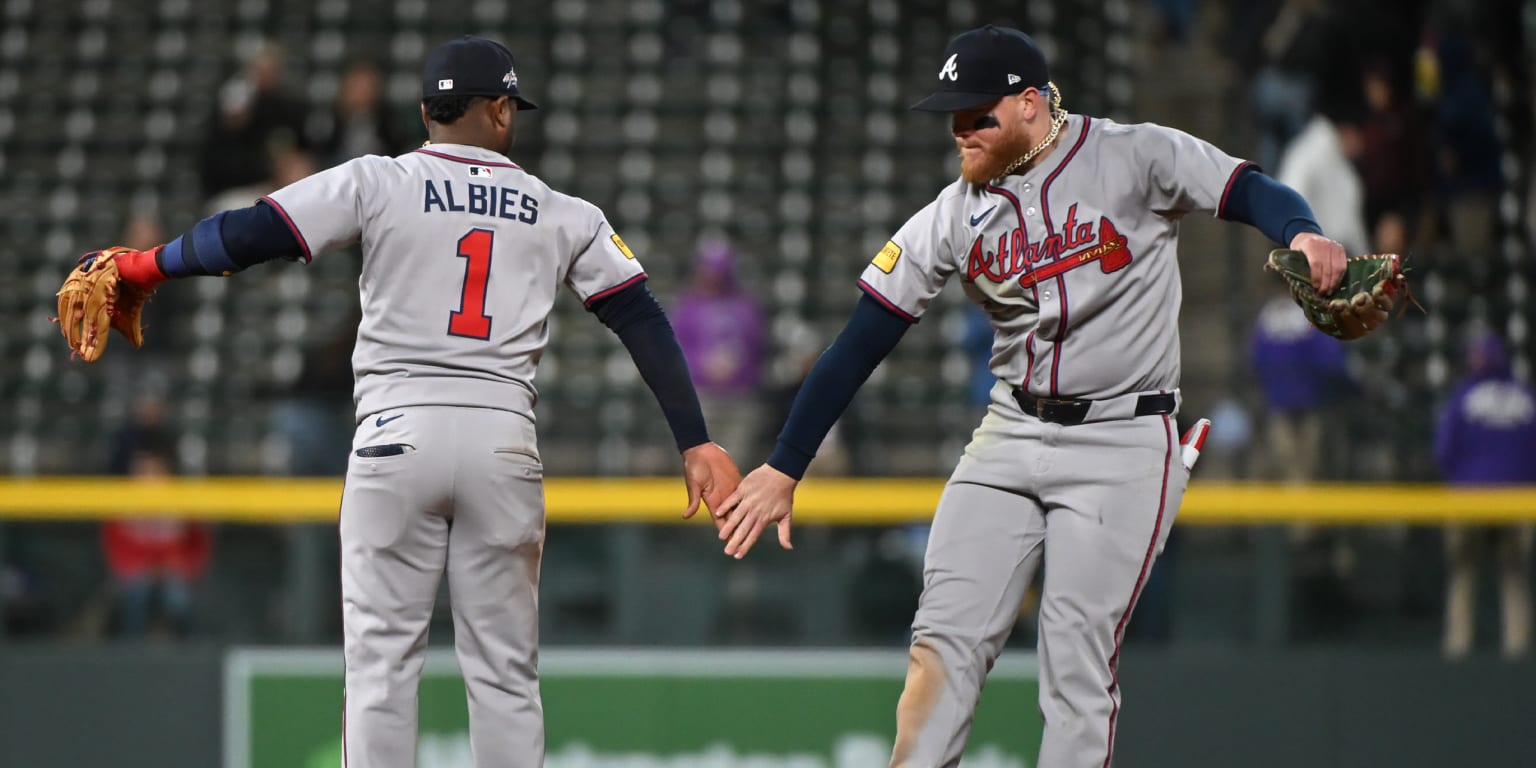 Braves earn series win over Rockies with hot bats