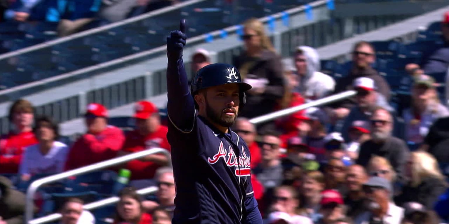 Shuster no contó con apoyo ofensivo en su debut