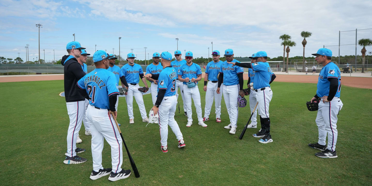 Marlins hold first full-squad workout of Spring Training 2025