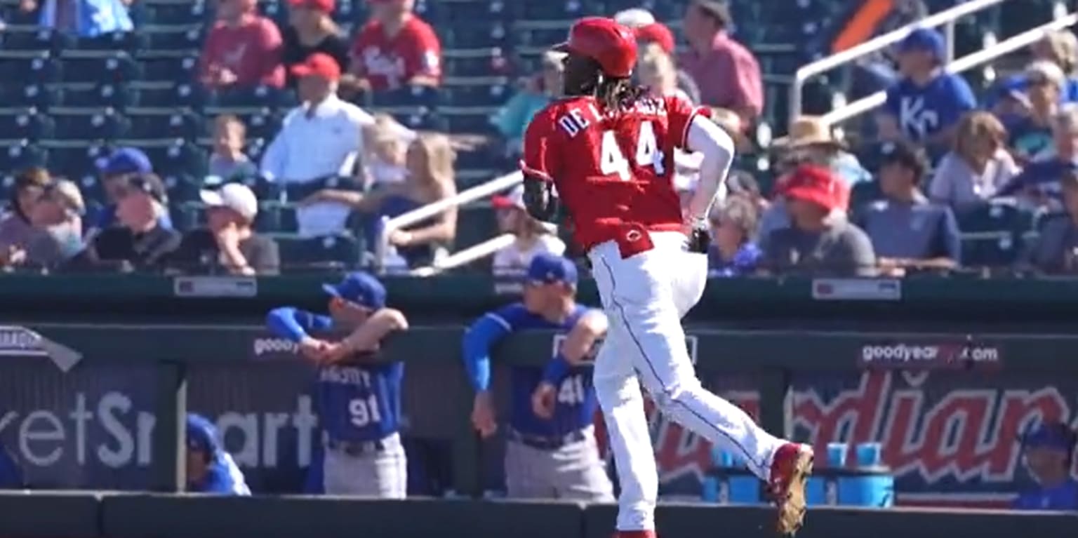 Reds top prospect Elly De La Cruz homers, triples Reds top prospect Elly De La Cruz homers, triples