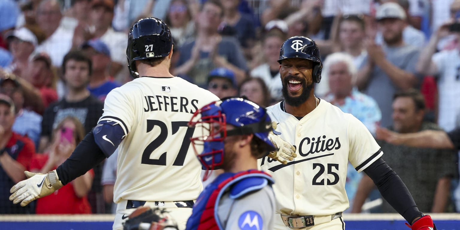 Twins hit three homers in eighth inning vs. Cubs