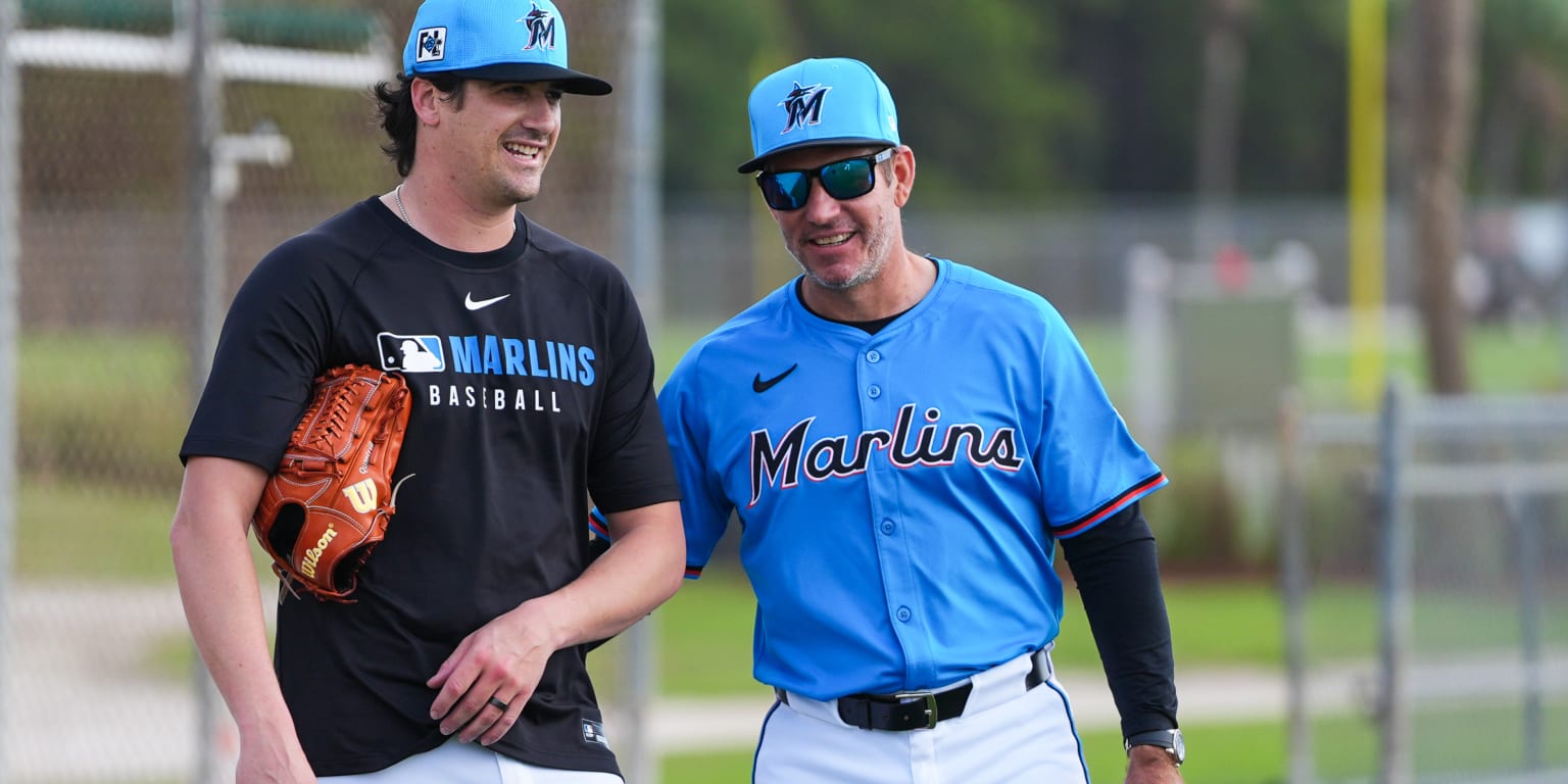 Cal Quantrill agrees to contract with Marlins