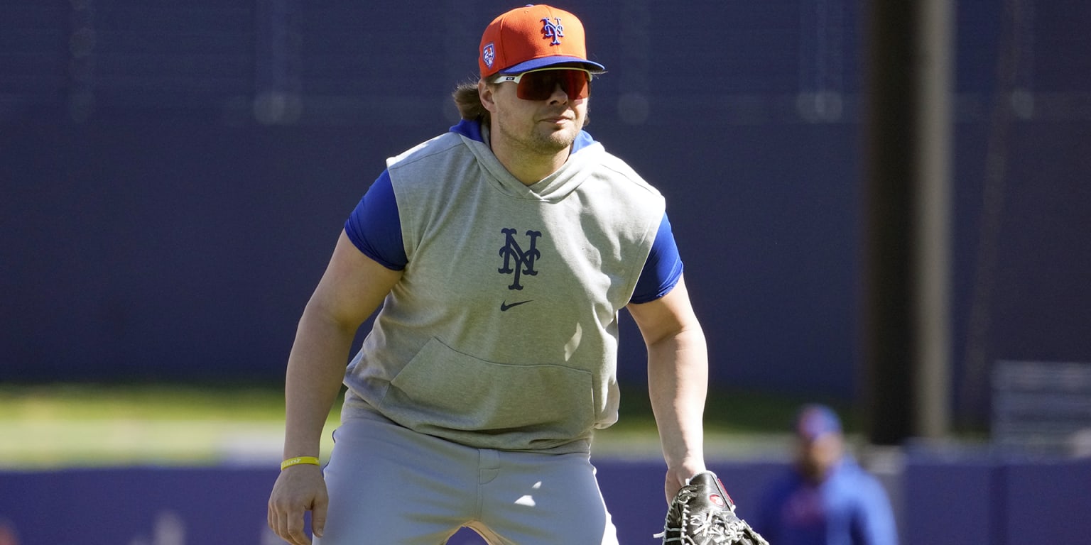 Luke Voit hopes to make Mets bench in final days of Spring Training
