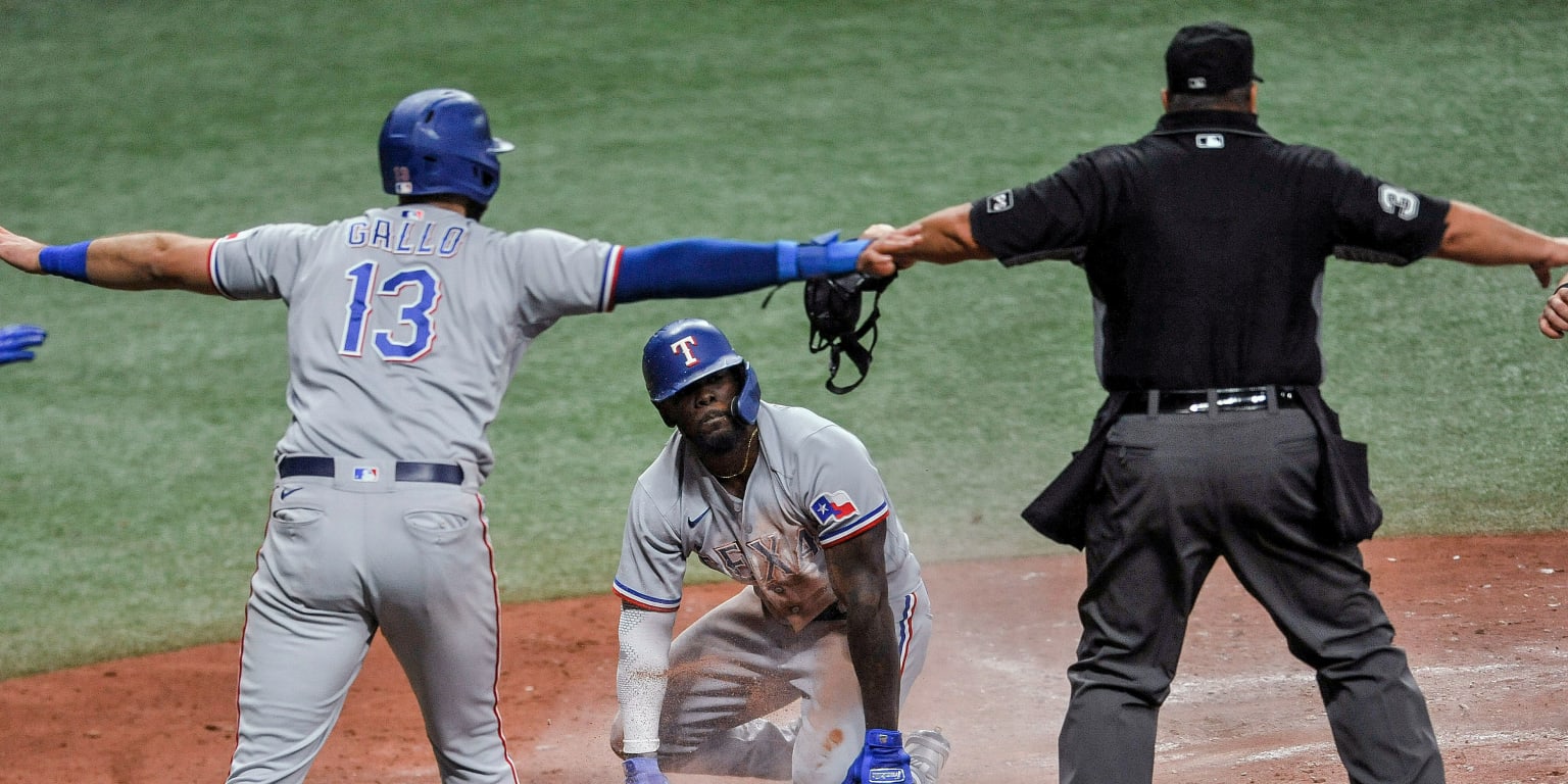 Adolis García hits 100th career home run