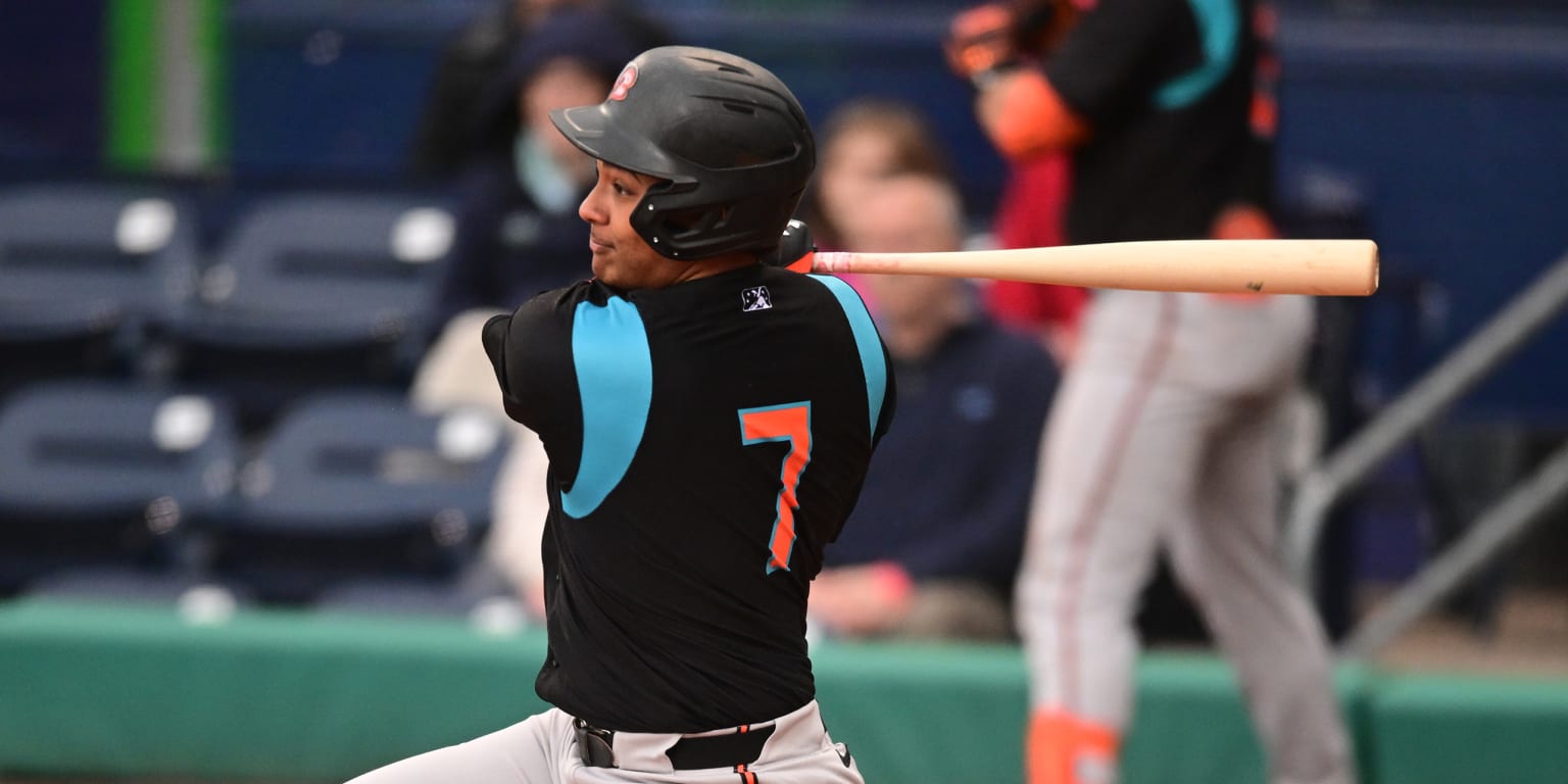 Orioles prospect Samuel Basallo hits first Triple-A homer