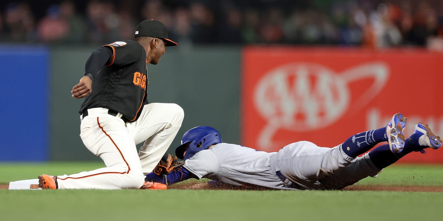 MLB gives umpires new guidance for base-blocking rule