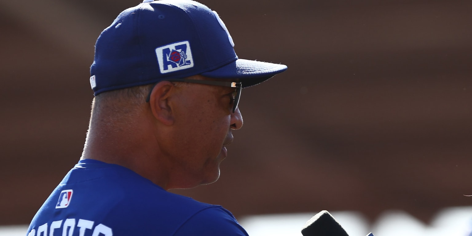 Dave Roberts contract extension with Dodgers