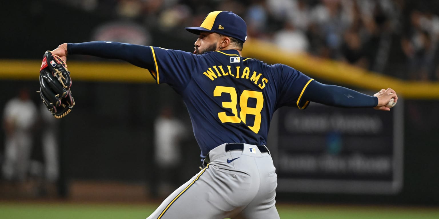 Devin Williams on joining the Yankees, being open to extension