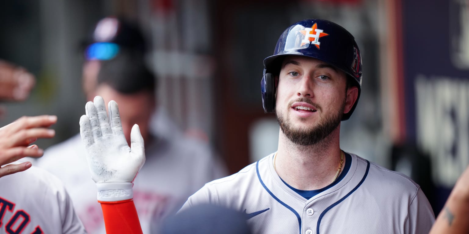 Kyle Tucker reveals he had right shin fracture