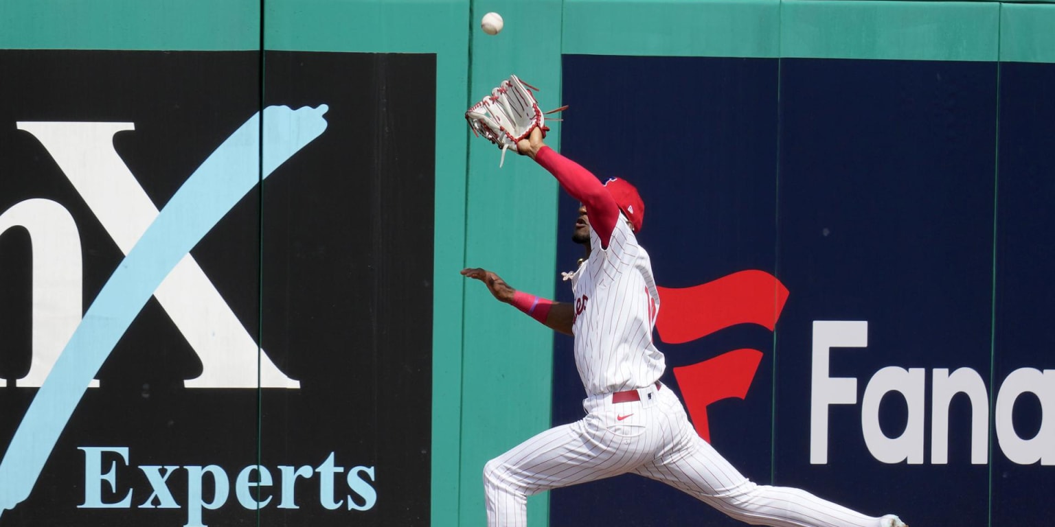 Phillies' 2024 roster battles entering final stretch