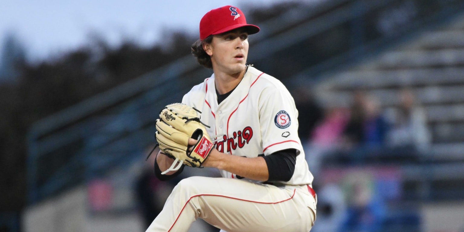 Chase Dollander throws five no-hit innings in pro debut