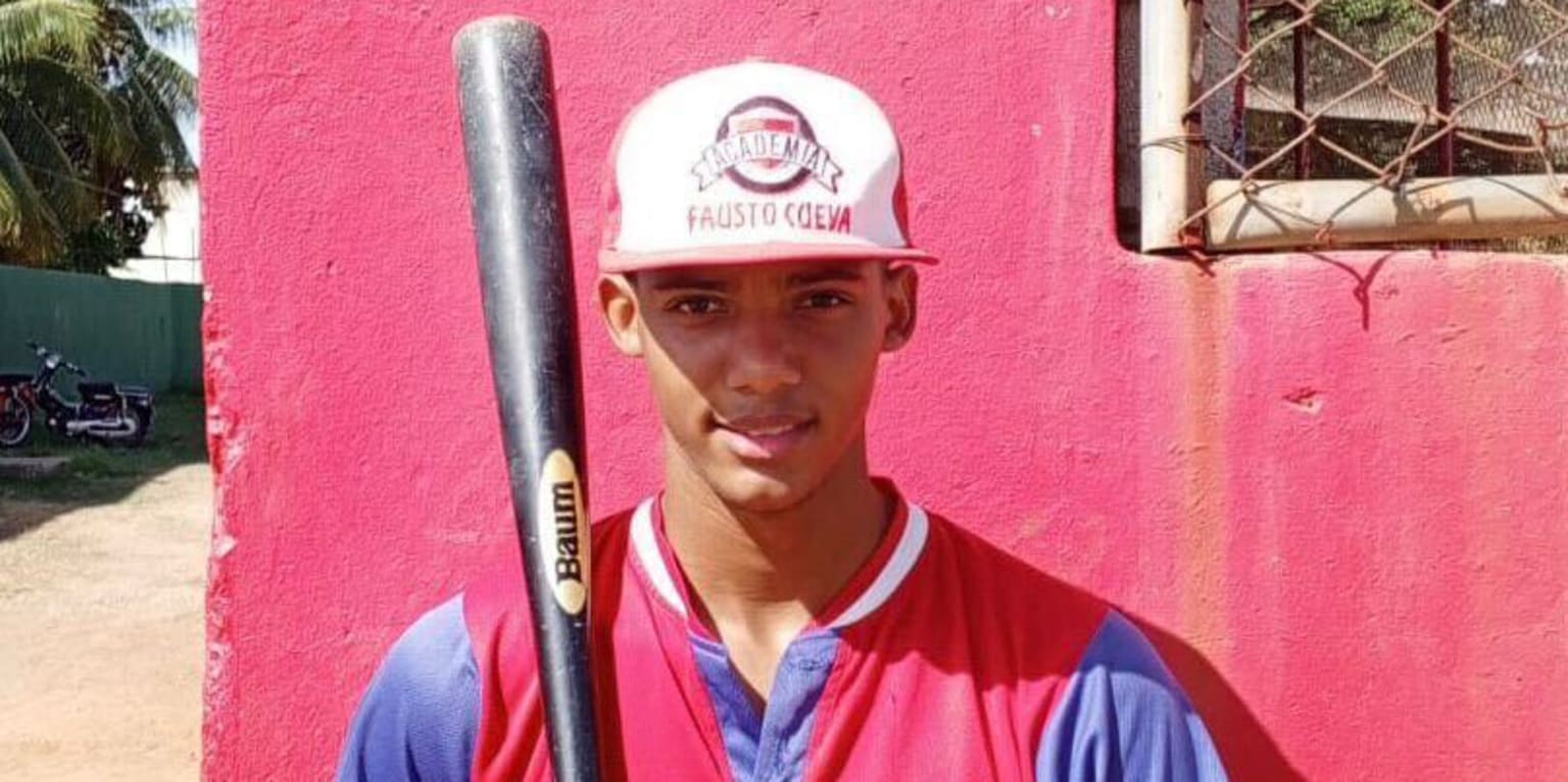 José Peña leads Orioles' 2025 international prospect signings