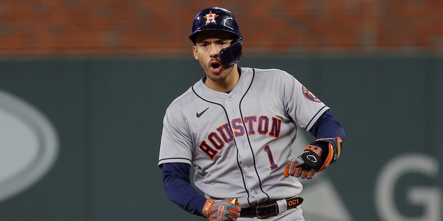 Carlos Correa traded back to Astros