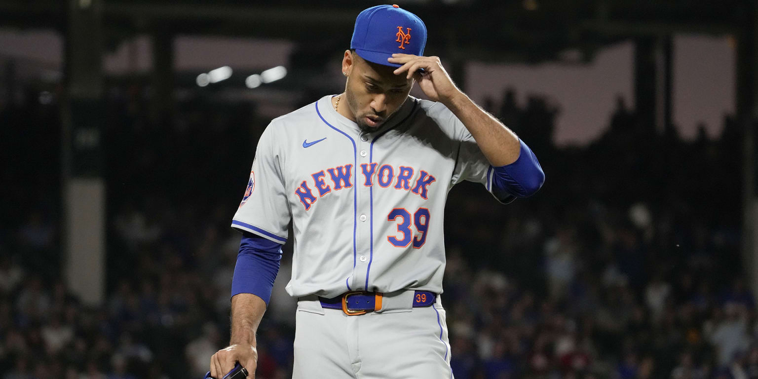 Edwin Díaz begins suspension for sticky stuff violation