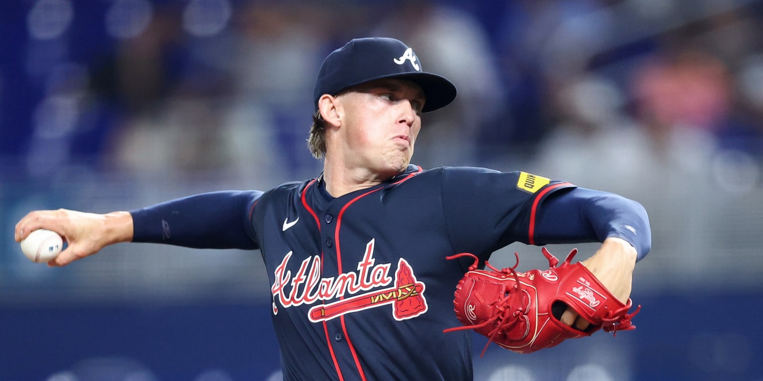 Hurston Waldrep pitches into sixth, keeps August ERA under 1