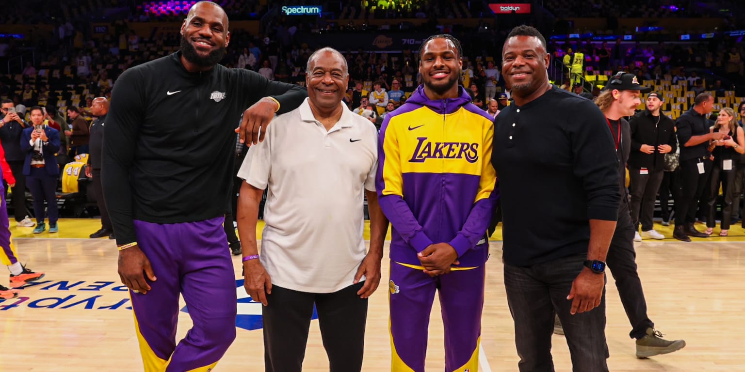 Ken Griffey Jr. and Sr. watch LeBron James, Bronny make history