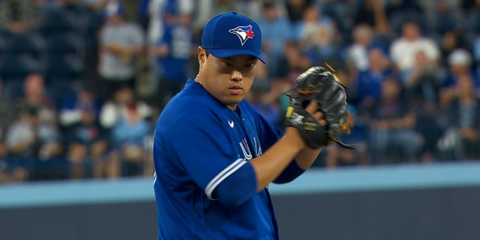 Azulejos resbalan contra Rangers en la lucha por el Comodín