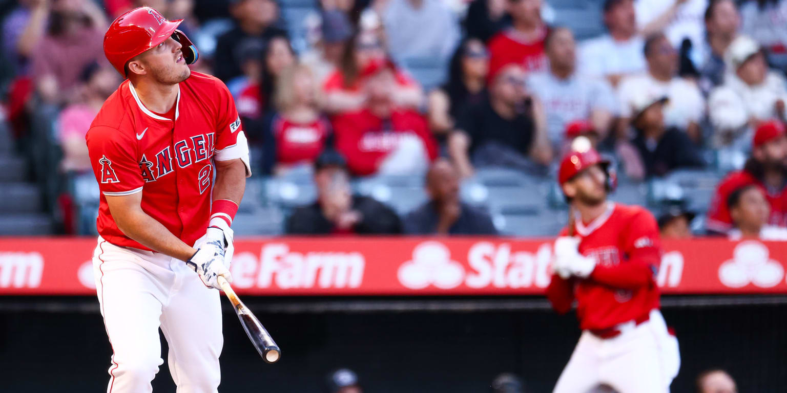 Angels sucumben ante Rays a pesar del sexto jonrón de Trout