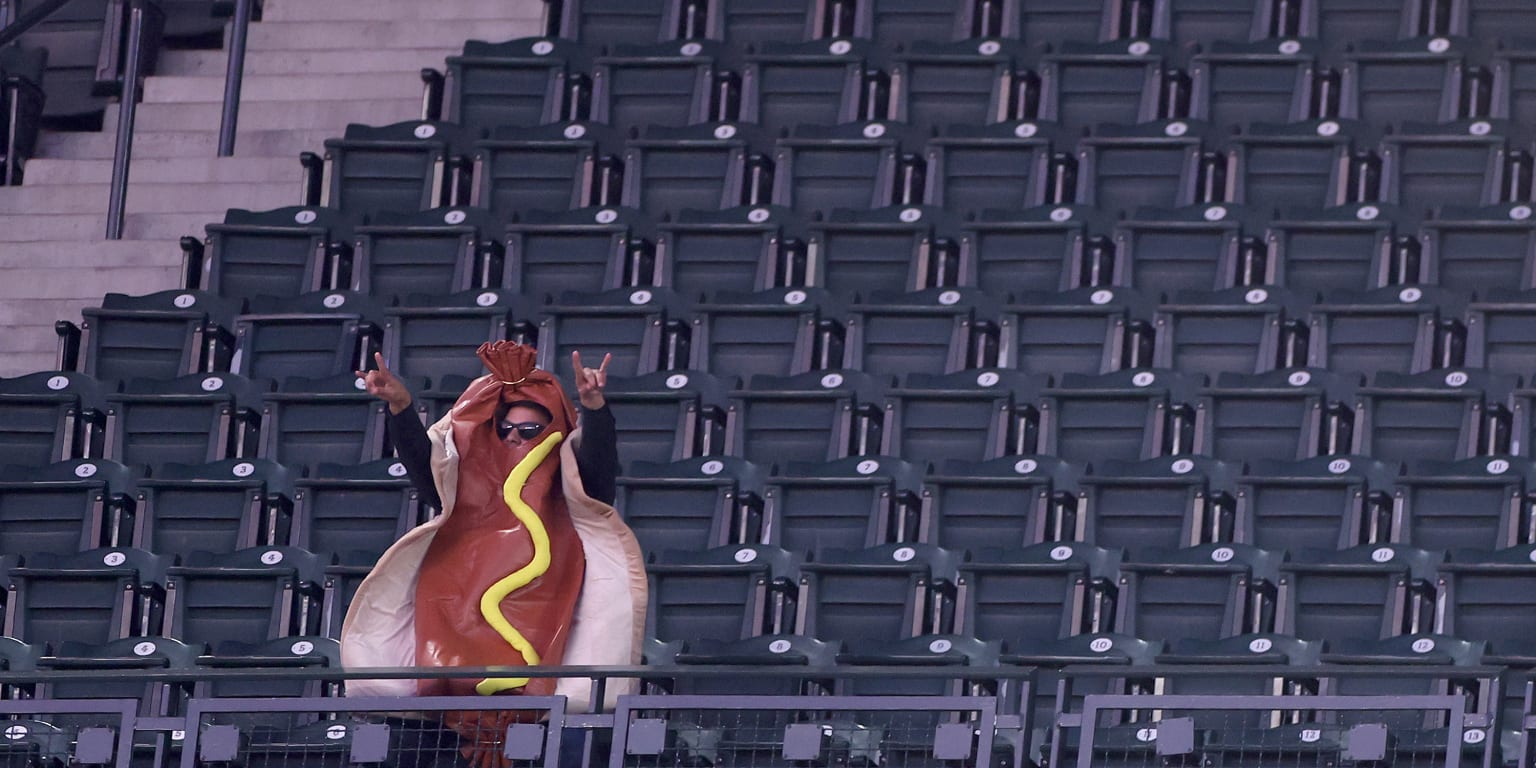 Behind the Mariners' Hot Dogs from Heaven promotion