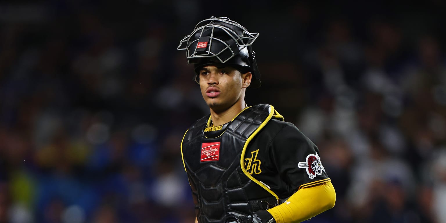 Endy Rodríguez returns from elbow surgery in Spring Training