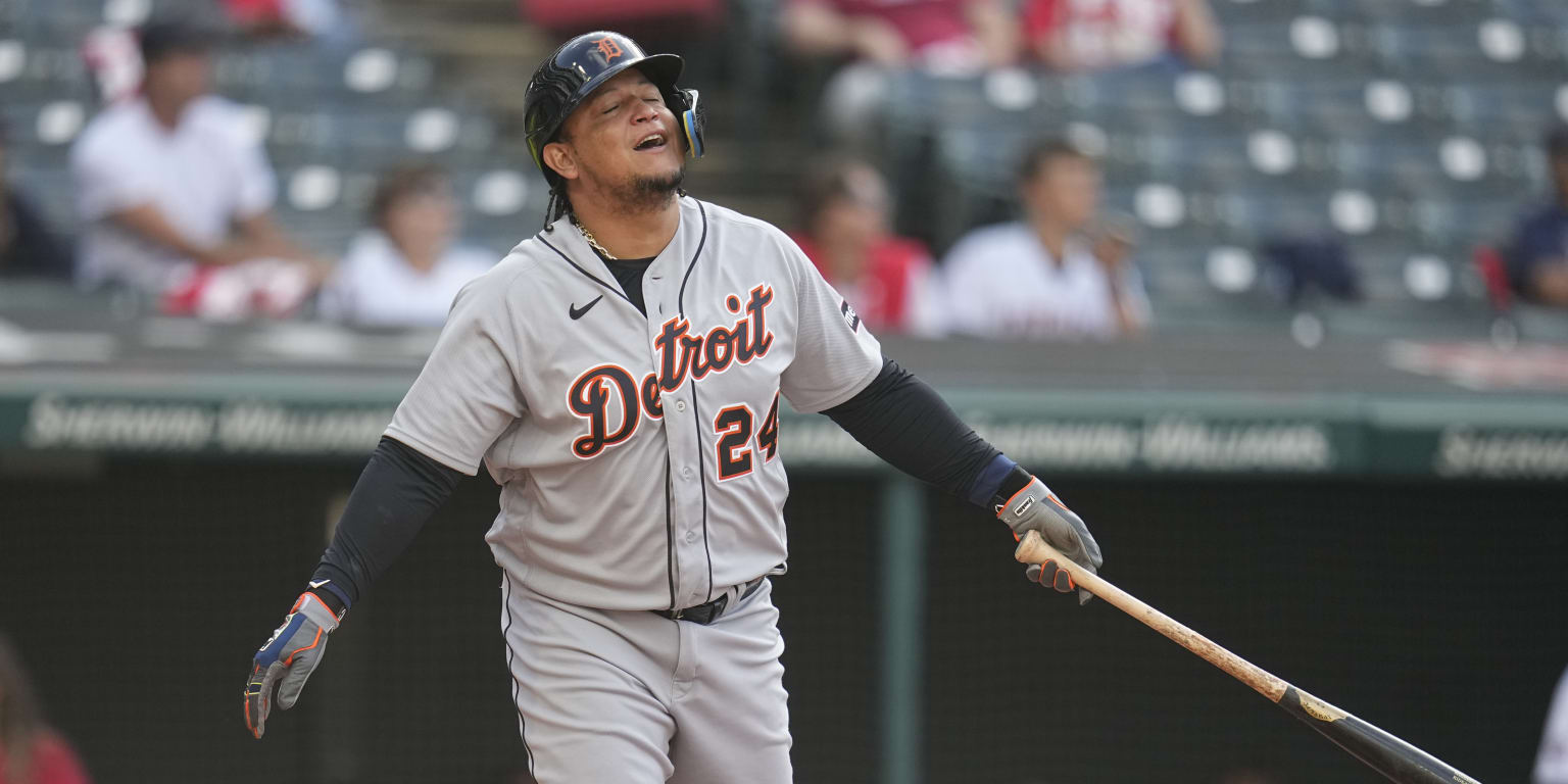 Cabrera empata a Mel Ott en hits, en el primero del día en Cleveland