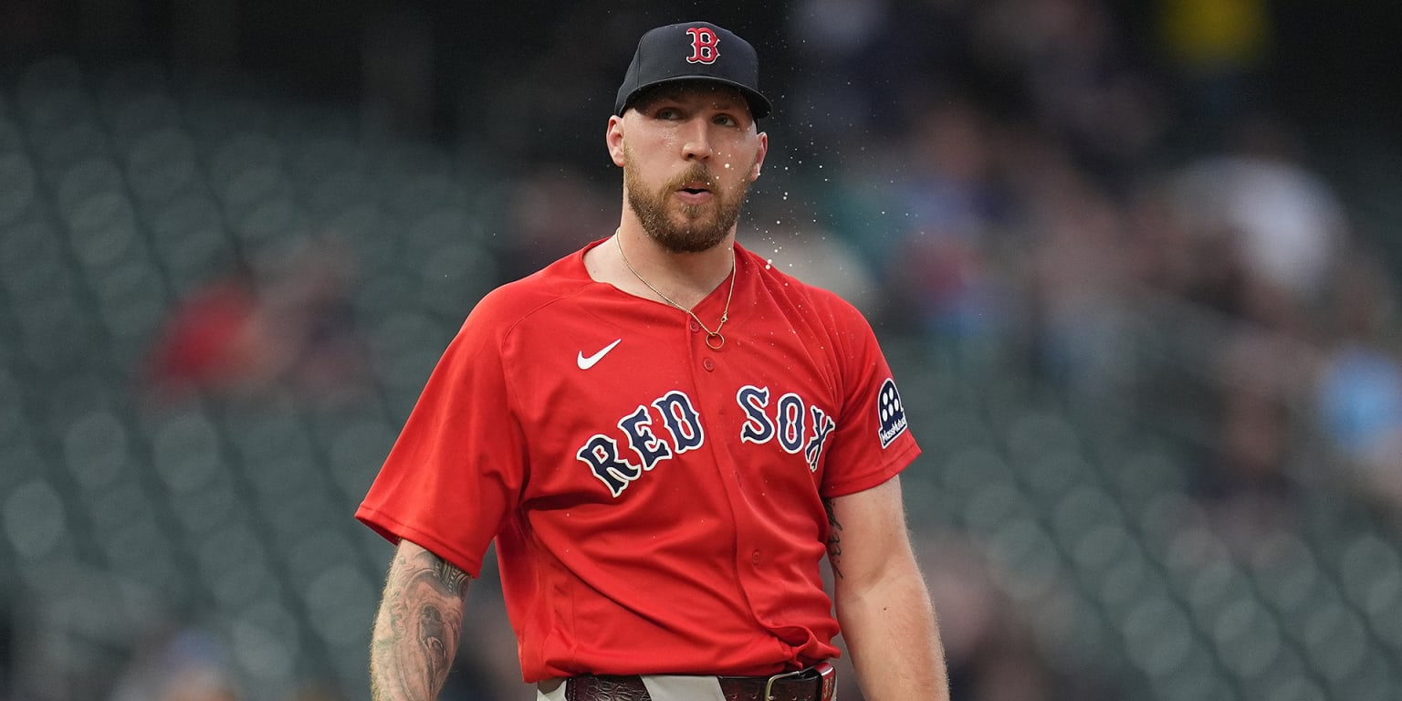 Garrett Crochet chased in 2nd inning as Twins score 11 runs