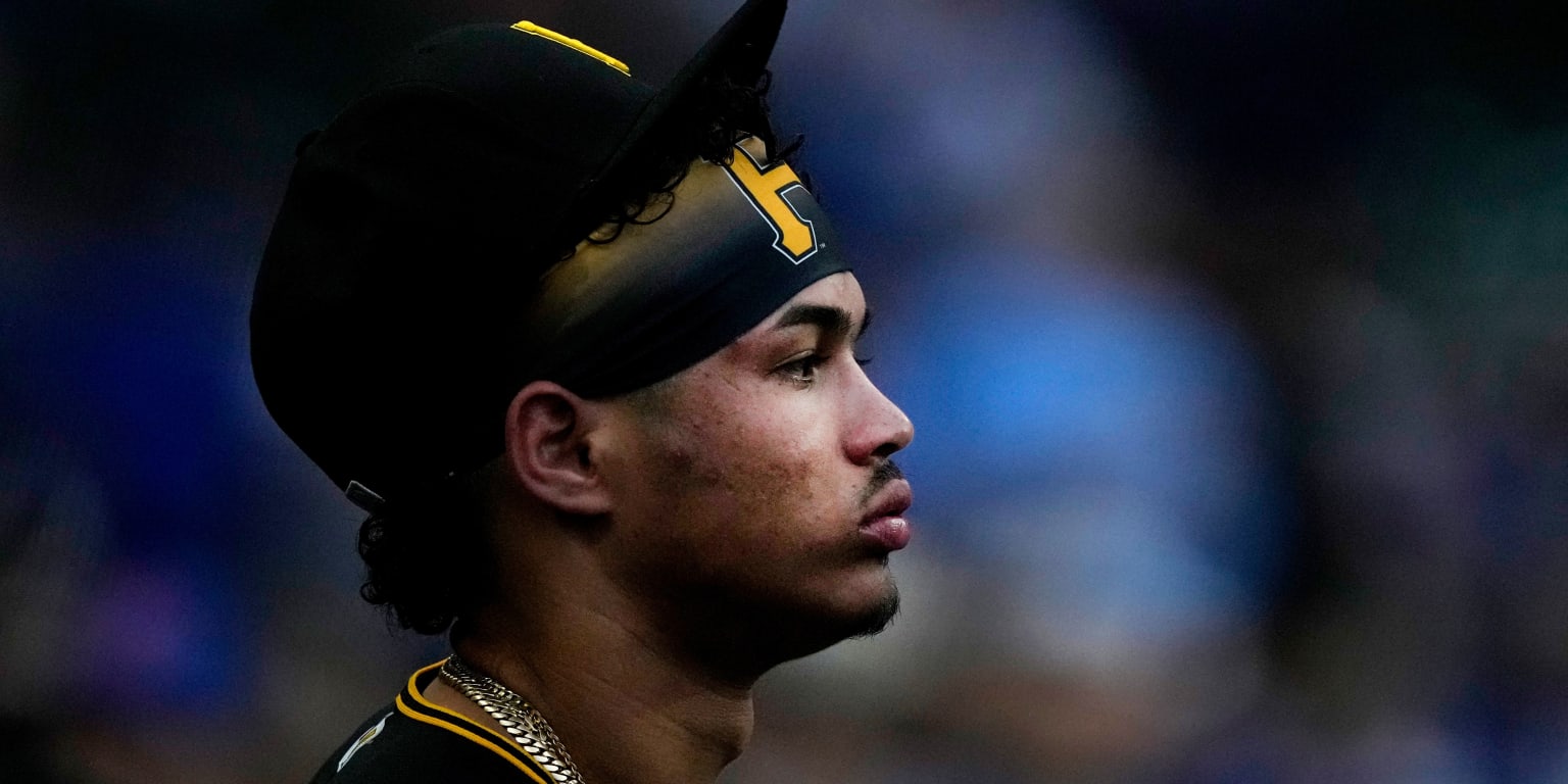 Endy Rodríguez to miss 2024 after right elbow surgery