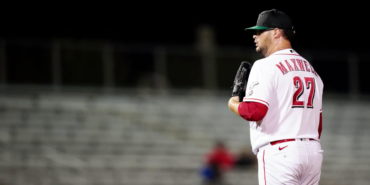 Zach Maxwell impressing early at Reds Spring Training as non-roster invitee