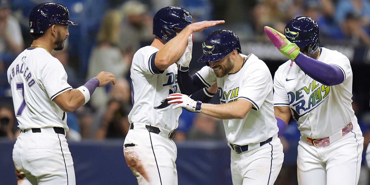 Brandon Lowe hits grand slam in Rays' win over Blue Jays
