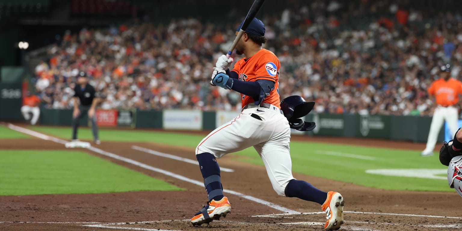 Brice Matthews makes first MLB start in outfield for Astros